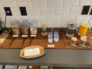 Pequeno-almoço inspirado na cozinha local diário incluído 