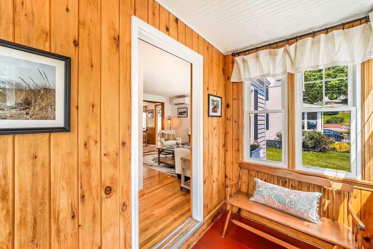 The Seaport Bridgeman - All Things Mystic Steps From Your Door - Stonington, CT