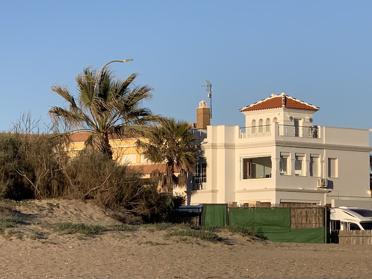 Fabulous Villa By Sandy Beach With Pool - Heated Pool Optional. - Monte Gordo