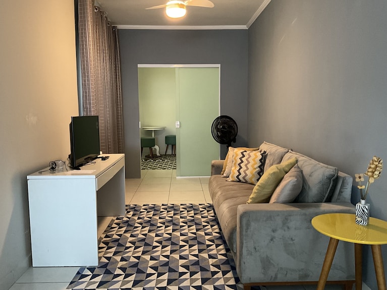 Casa Confortavel E Espacosa Para Grupos De Trabalho Ou Passeio. Tem Ar Cond. - Pindamonhangaba