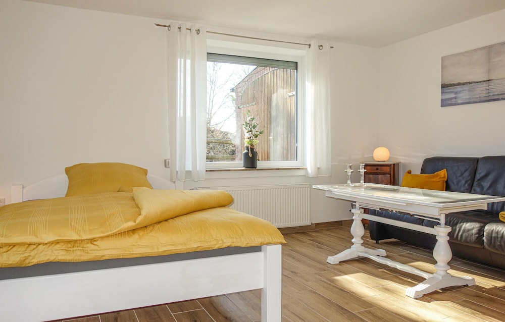2 Schlafzimmer Unterkunft In Loxstedt - Loxstedt