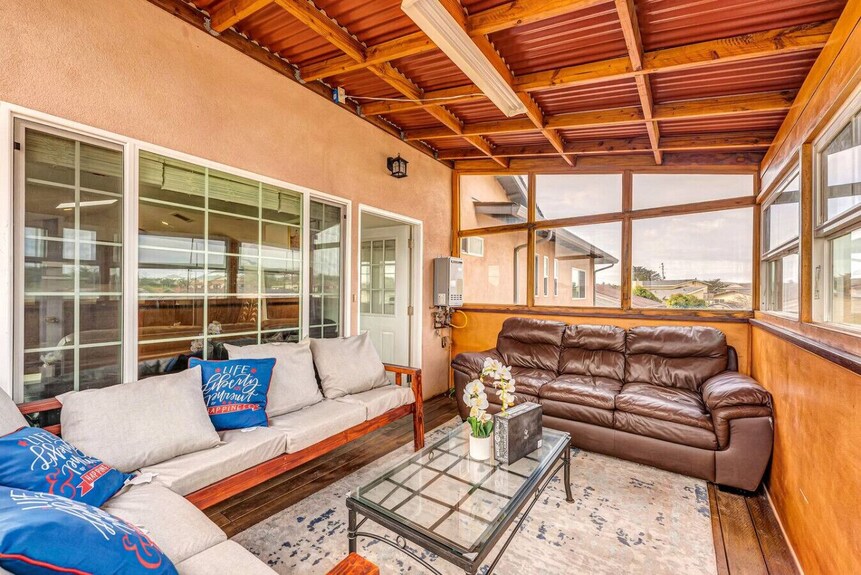 The Gateway - Large Home Near Monterey & Beaches - Marina, CA