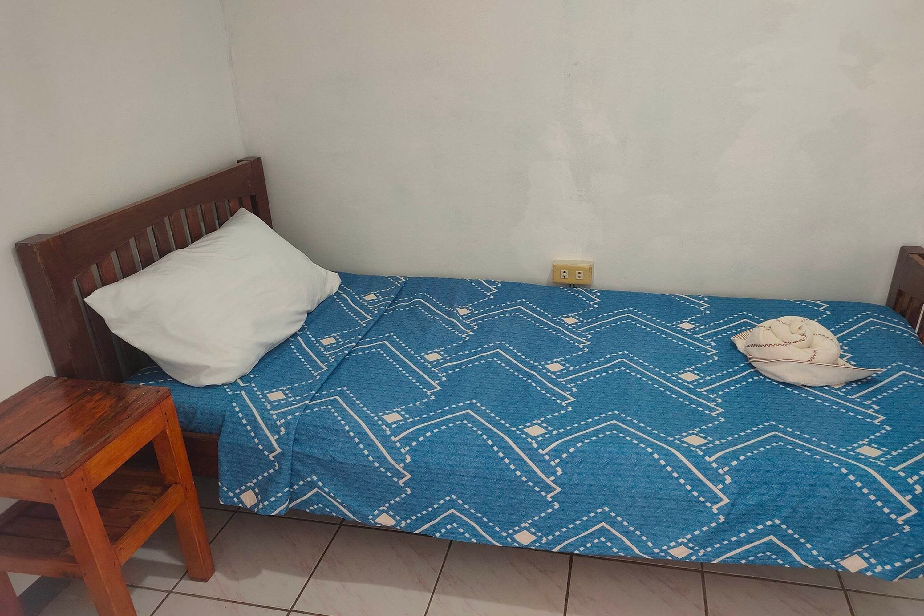 Istroberi Inn in Puerto Princesa: Find Hotel Reviews, Rooms, and Prices ...