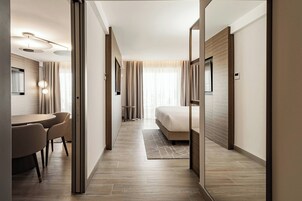 1 quarto, minibar, cofre com capacidade para portátil, Wi-fi grátis 