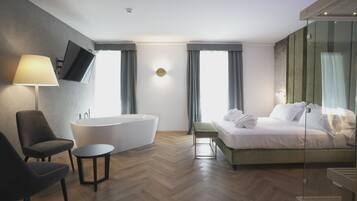 Quarto exclusivo | 1 quarto, edredons de pluma, frigobar, cofres nos quartos