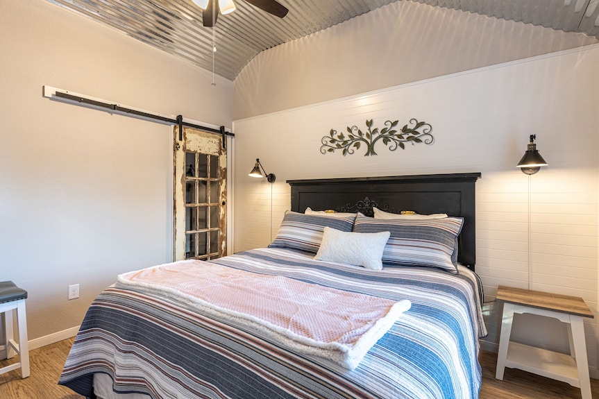 Modern Farmhouse Cottage Close To Downtown Bandera - 텍사스