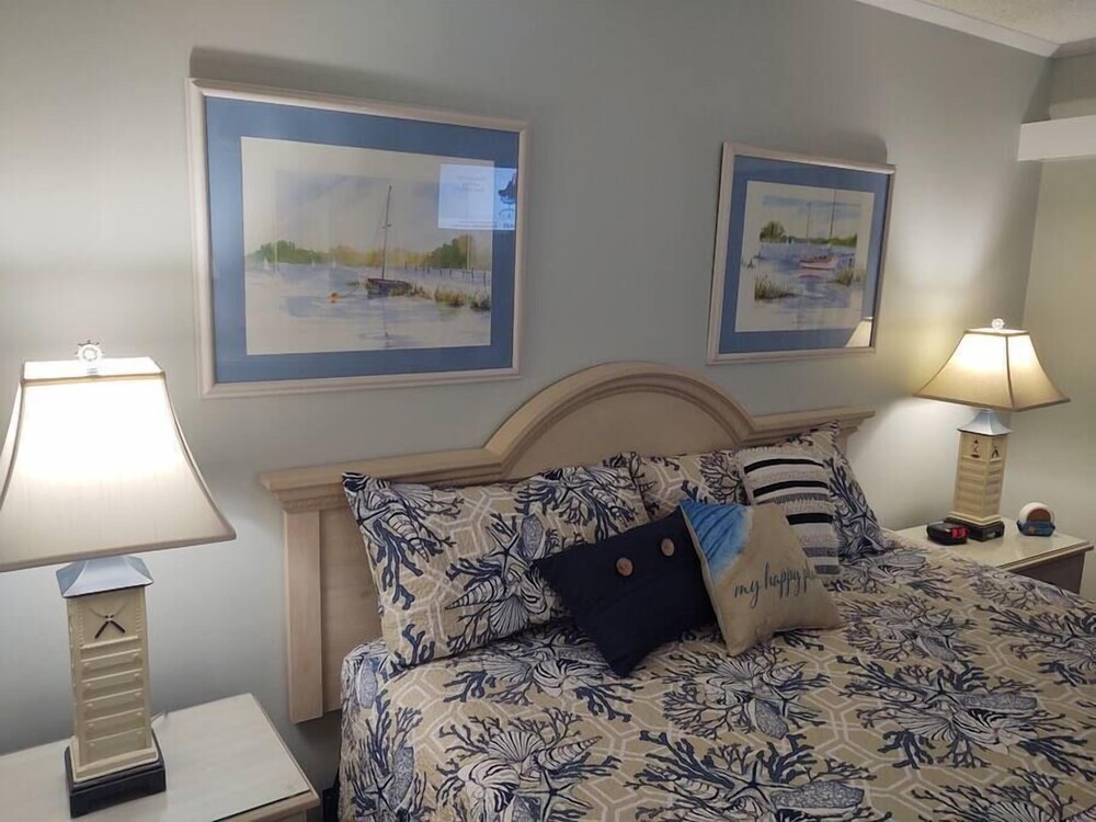 Ocean Creek Resort 2 Bedroom Barefoot Bungalow - North Myrtle Beach, SC