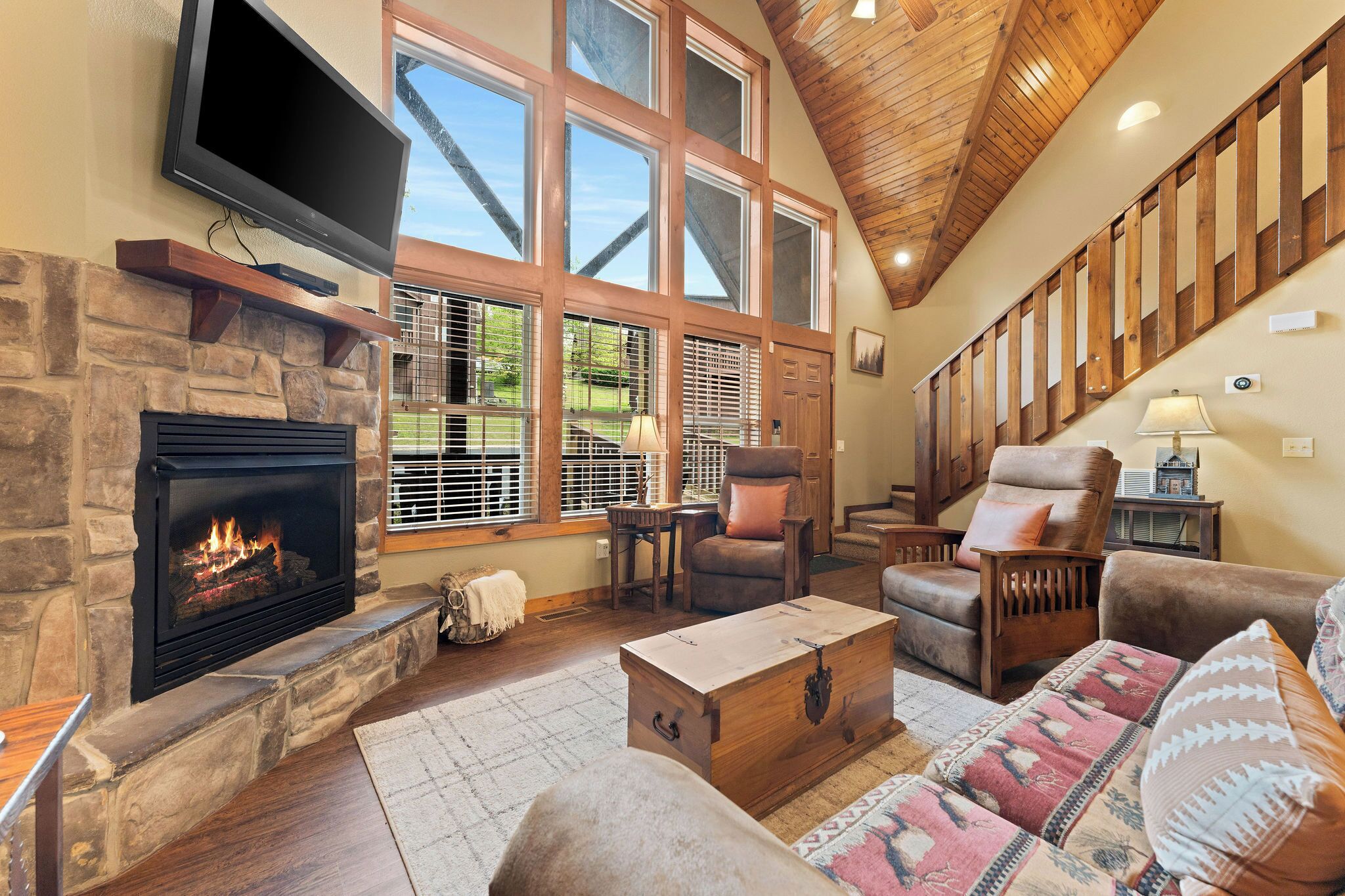 Fall Colors - Holidays-golf-tennis-coffee Bar-resort-close To Silver Dollar City - Branson, MO