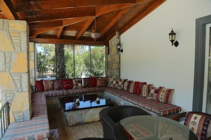 Fireplace - Bbq - Sleeps 10 - Parking - Pool - Ege Bölgesi