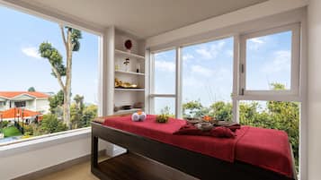 Sala(s) para tratamentos a casais, tratamentos corporais, aromaterapia