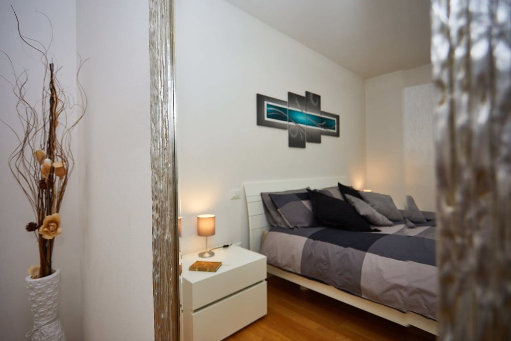 AVIANO CENTER COMFORTABLE LUXURIOUS FREE PARKING WIFI - Aviano | Vrbo