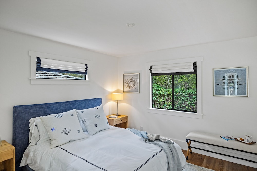 3883 Kiwi's Cottage - Immaculate, Prime Location - Carmel | Vrbo