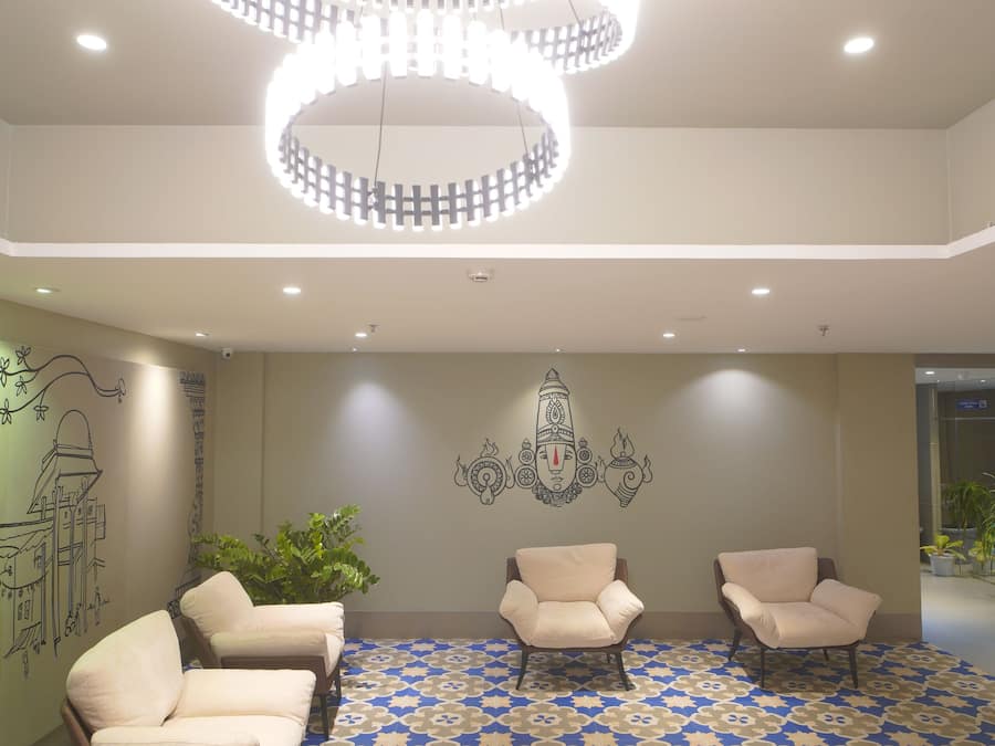 Área de estar no saguão