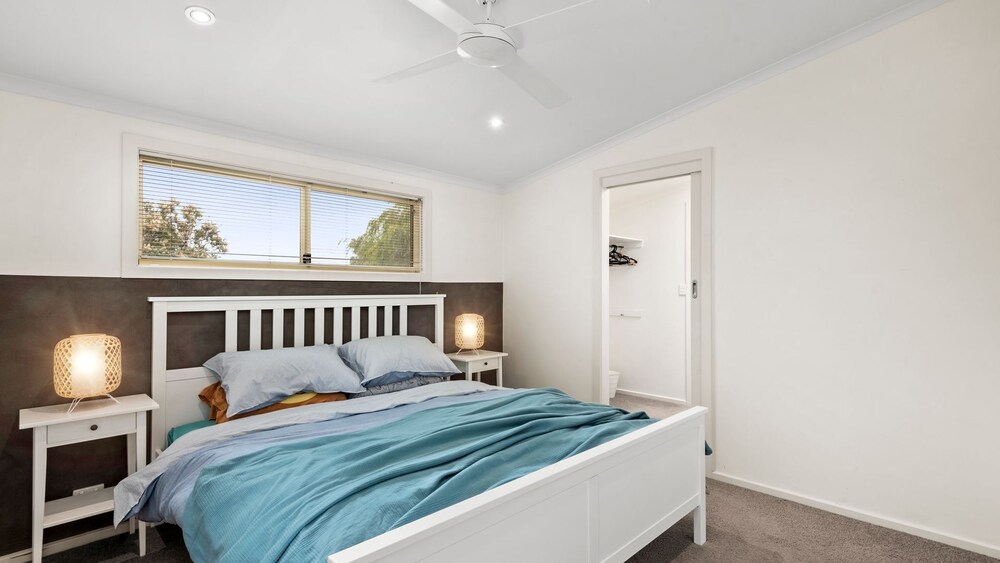 Gummy House by the Bay - Queenscliff | Vrbo