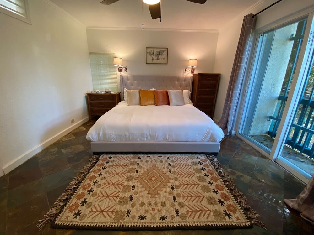 Pool View, St Thomas - Nazareth | Vrbo