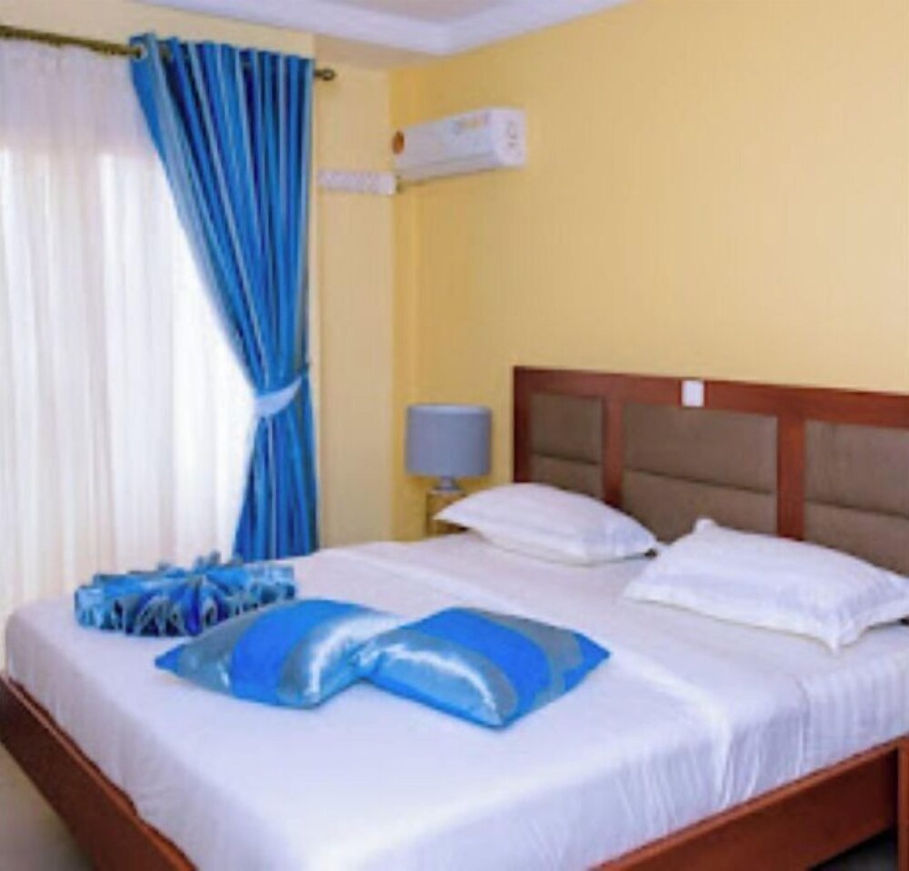 BELMANN BONADIBONG 1 Ch - Douala | Vrbo