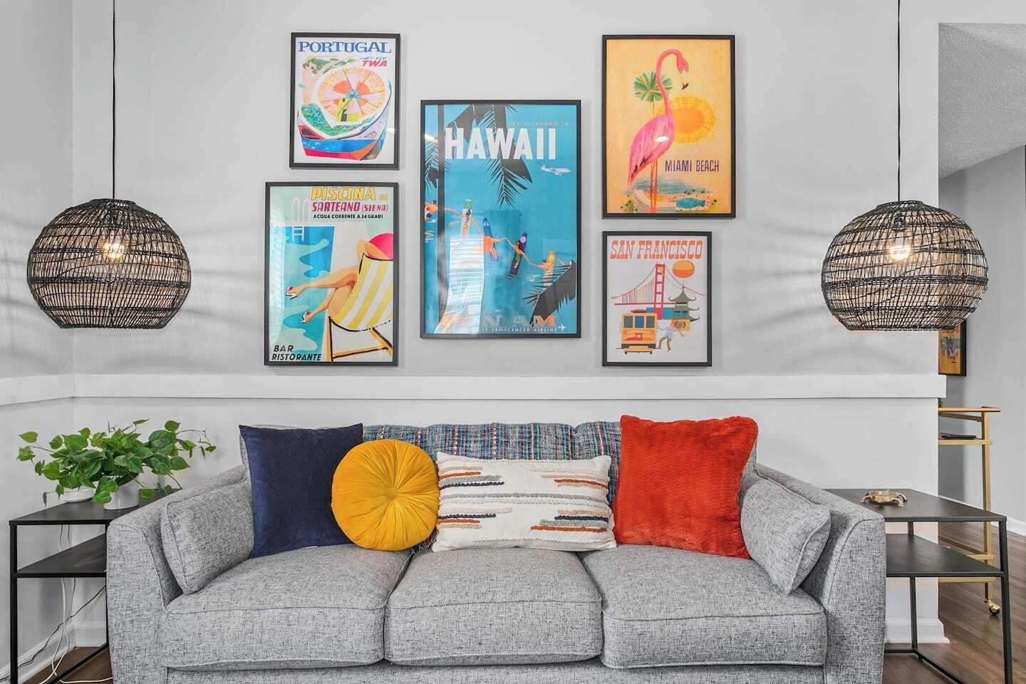 Spacious Duplex W/ 4 Bedrooms Near Food | 17&18 - Kansas City, KS