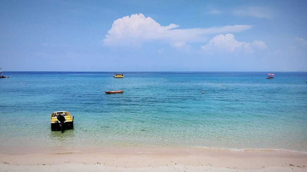 Room Deals for Villamas Perhentian Resort, Pulau Perhentian Kecil ...