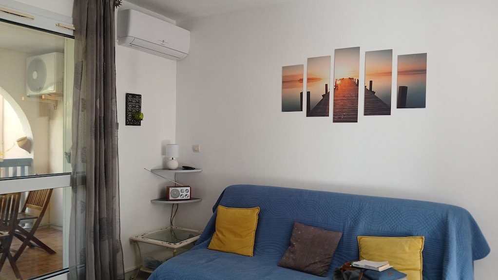 Crique Côte Vermeille T2 Dans Village Vacances Avec Piscine Et Tennis - Portbou