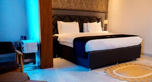 Quarto Duplo Deluxe | Wi-fi grátis, roupa de cama fornecida