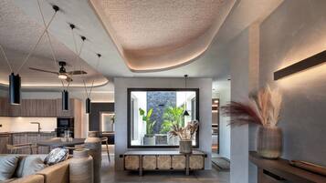 Geladeira grande, fogão, cooktop, máquina de café expresso