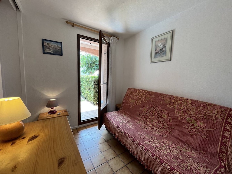 Villa Am Strand In Saint Cyprien Mit Pool, Terrasse Und Garten, 6 Schlafplätze, Haustiere Erlaubt - Saint-Cyprien