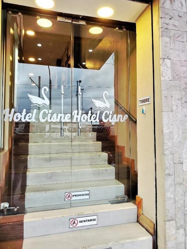 Hotel Cisne in Cuenca: Find Hotel Reviews, Rooms, and Prices on Hotels.com