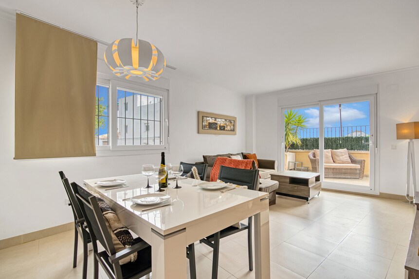 Appartamento Per Vacanze "Amanda" Con Vista Sulle Montagne, Piscina Condivisa E Wi-fi - Jávea