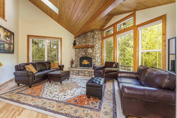 Beautiful 3bd Sanctuary Inside Yosemite! - Wawona, CA
