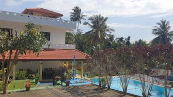Piscina exterior