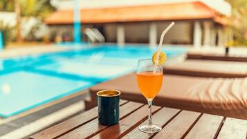 Villa | Piscina | Piscina exterior