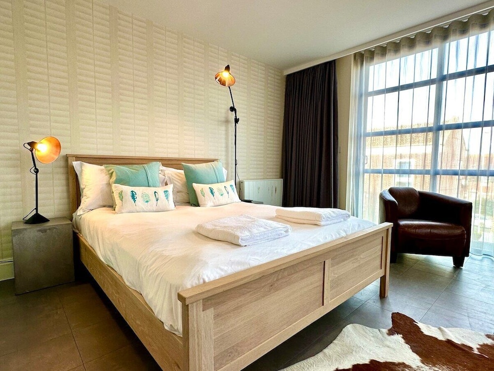 Beautiful Couples Retreat - Free Parking & Wifi - Alderney - Dorset