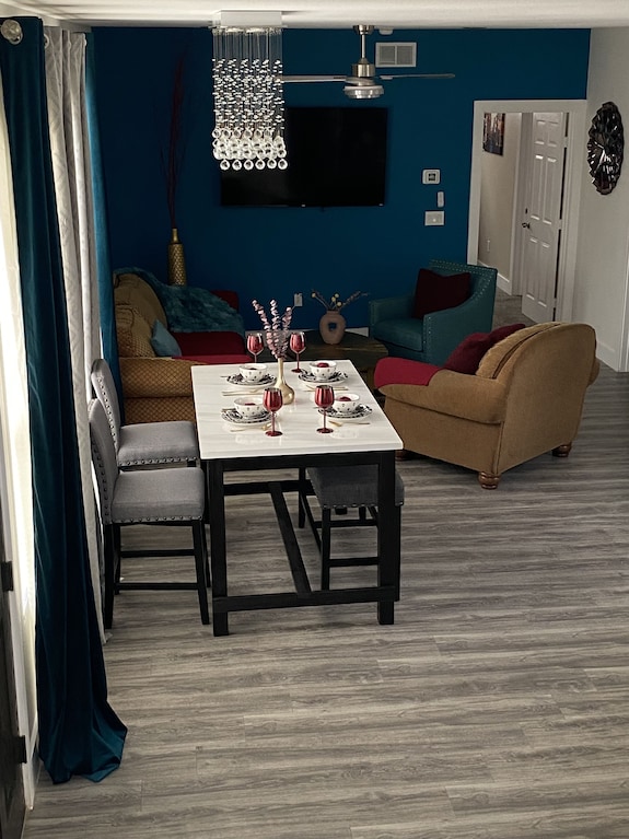 Plush Two-story Near Tcu, Downtown Ft. Worth Entertainment, Restaurants - Cultural District - Fort Worth