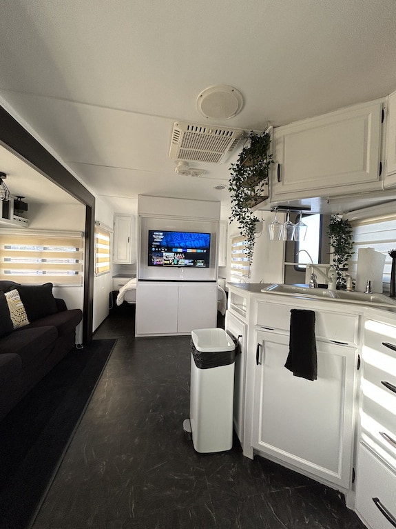 Son De Mar Camper - Aguada