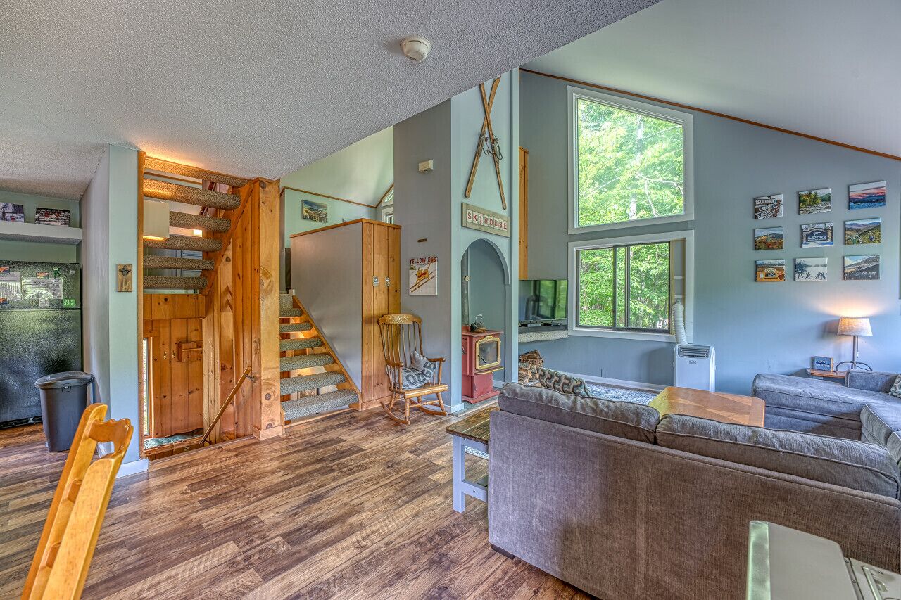 Village Of Loon Getaway W/amenities - New Hampshire