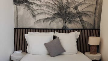 Quarto empresarial | Quartos à prova de som, Wi-Fi de cortesia, roupa de cama