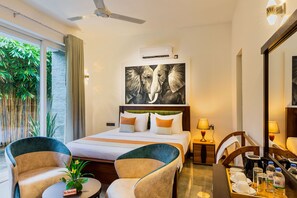Quarto Deluxe | Secretária 