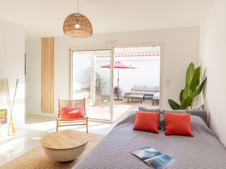 Les Patios De Flore By Interhome - Étang d'Aureilhan