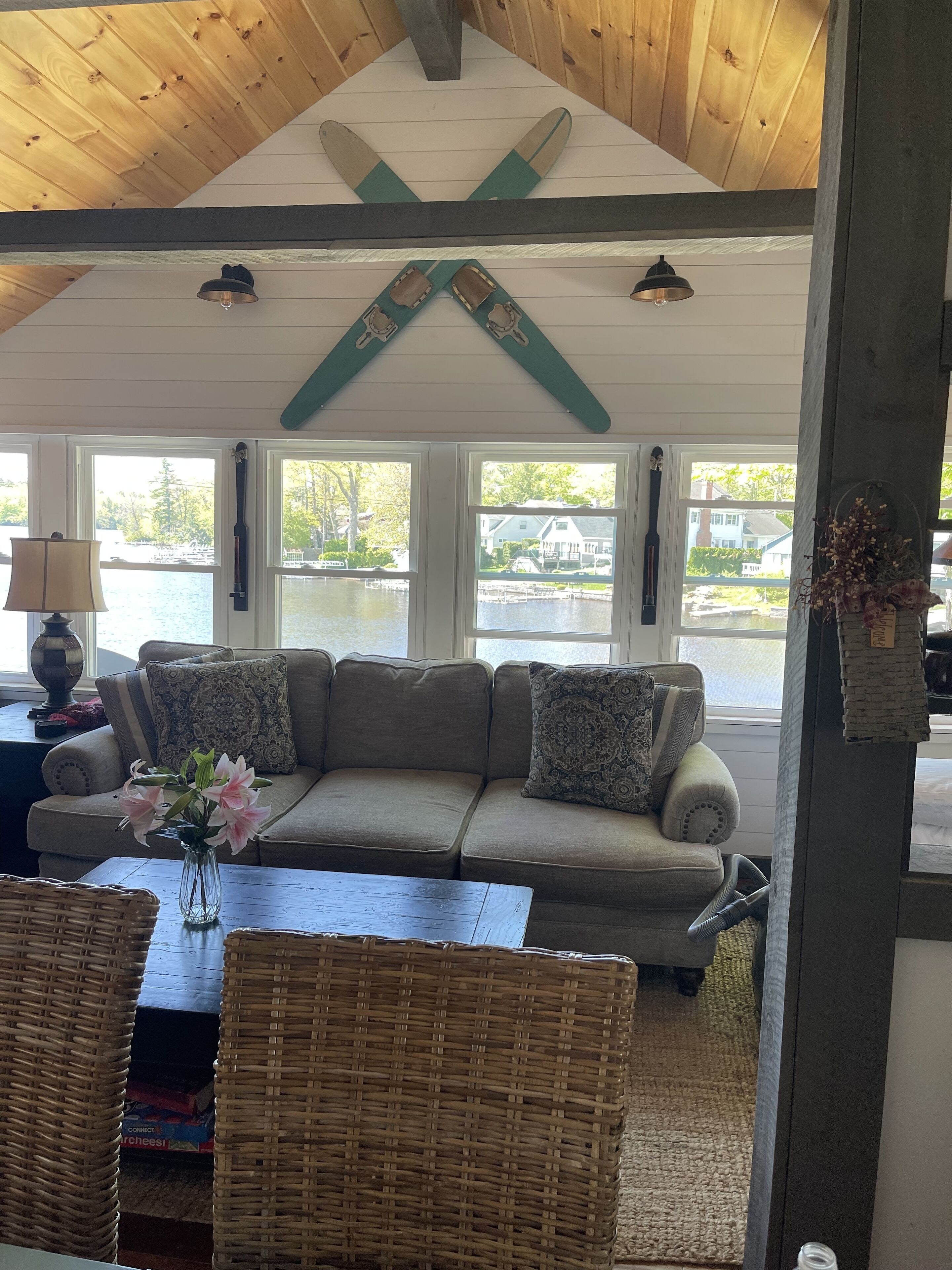 Lakefront Bungalow - The Berkshires, MA