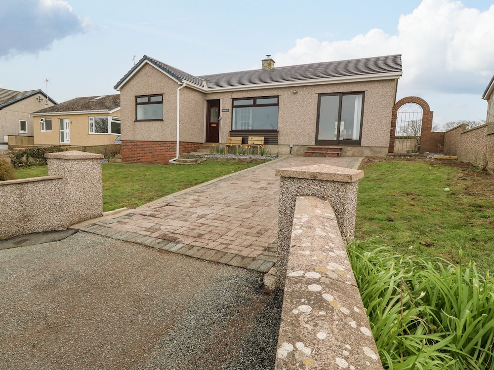 Awelfryn - Rhosneigr