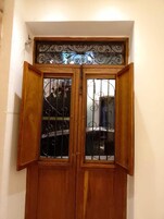 Entrada do alojamento