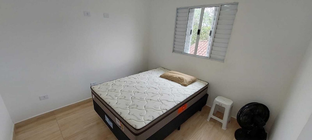 Villa With Swimming Pool In Gated Community - Caraguatatuba