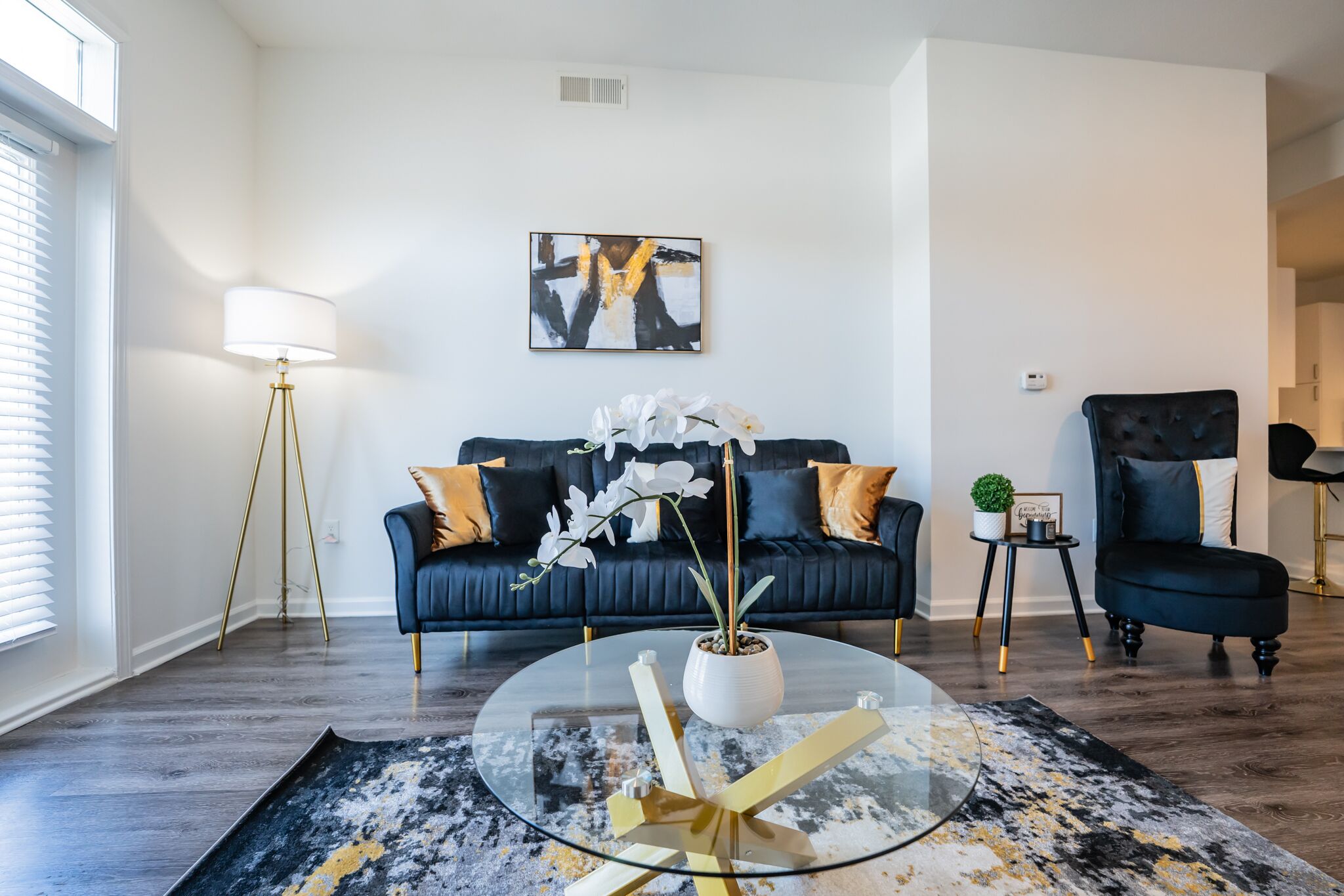 Black And Gold Experience | Best Location Downtown Atlanta Ideal For Long Stays - Atlanta
