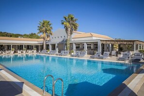Piscina externa