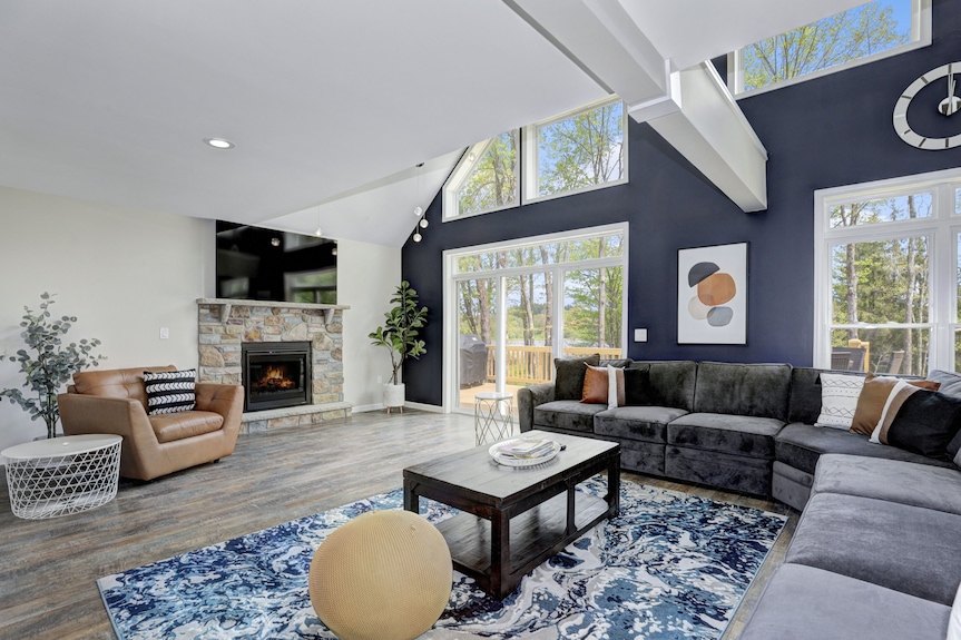 Luxurious Chalet In Blakeslee: Game Room, Hot Tub, Lake Access, Fire Pit - Pocono Lake