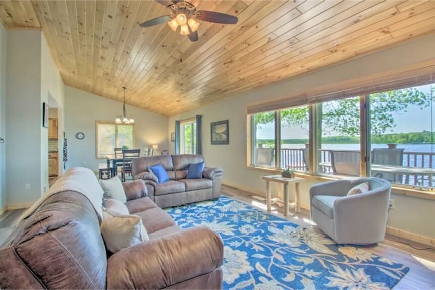 Book Your Cozy Winter Getaway At Sunset Retreat-a Lake Home In Crosslake - Crosslake, MN