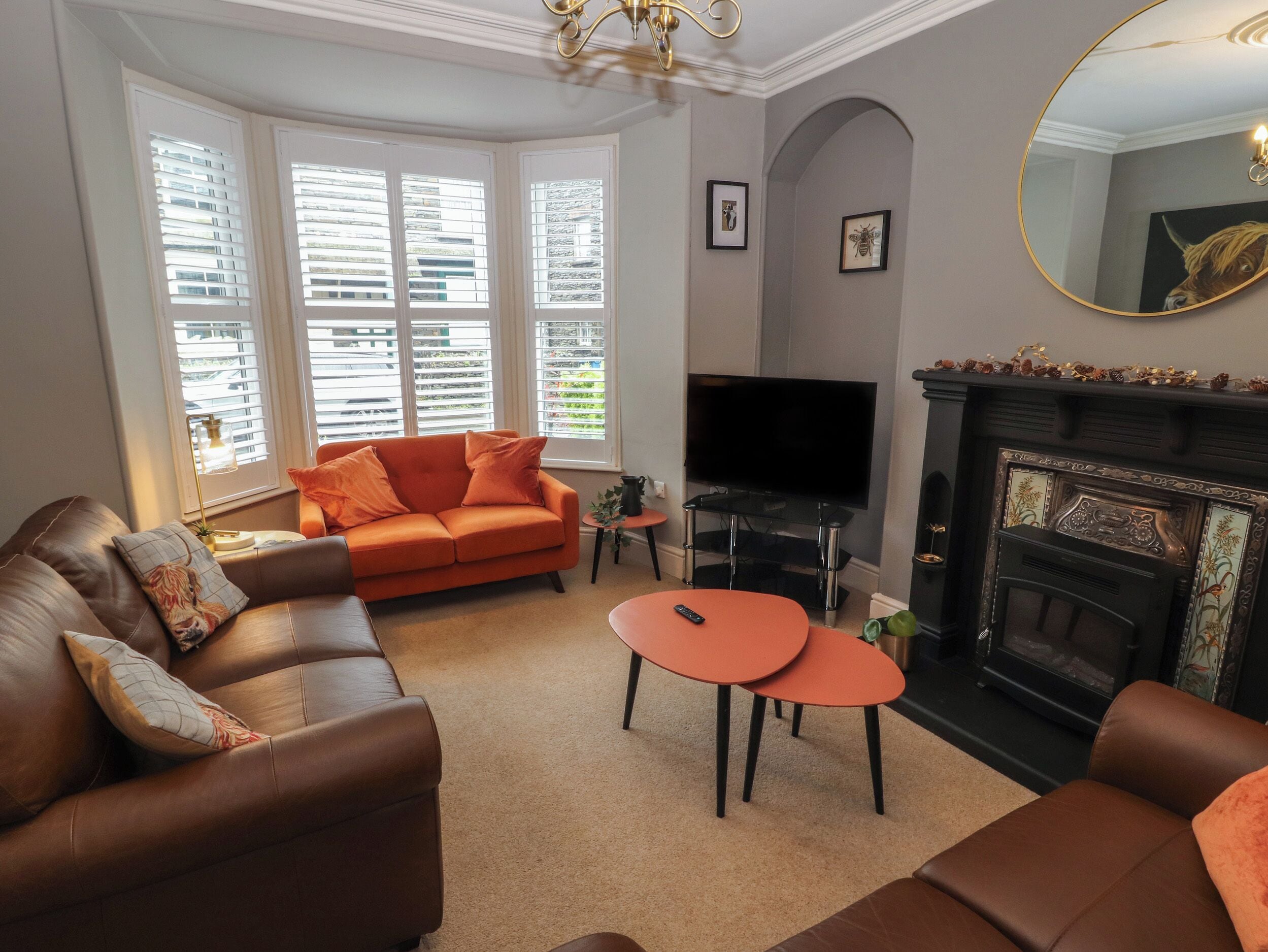 Snowflake Cottage, Pet Friendly, With A Garden In Windermere - Windermere