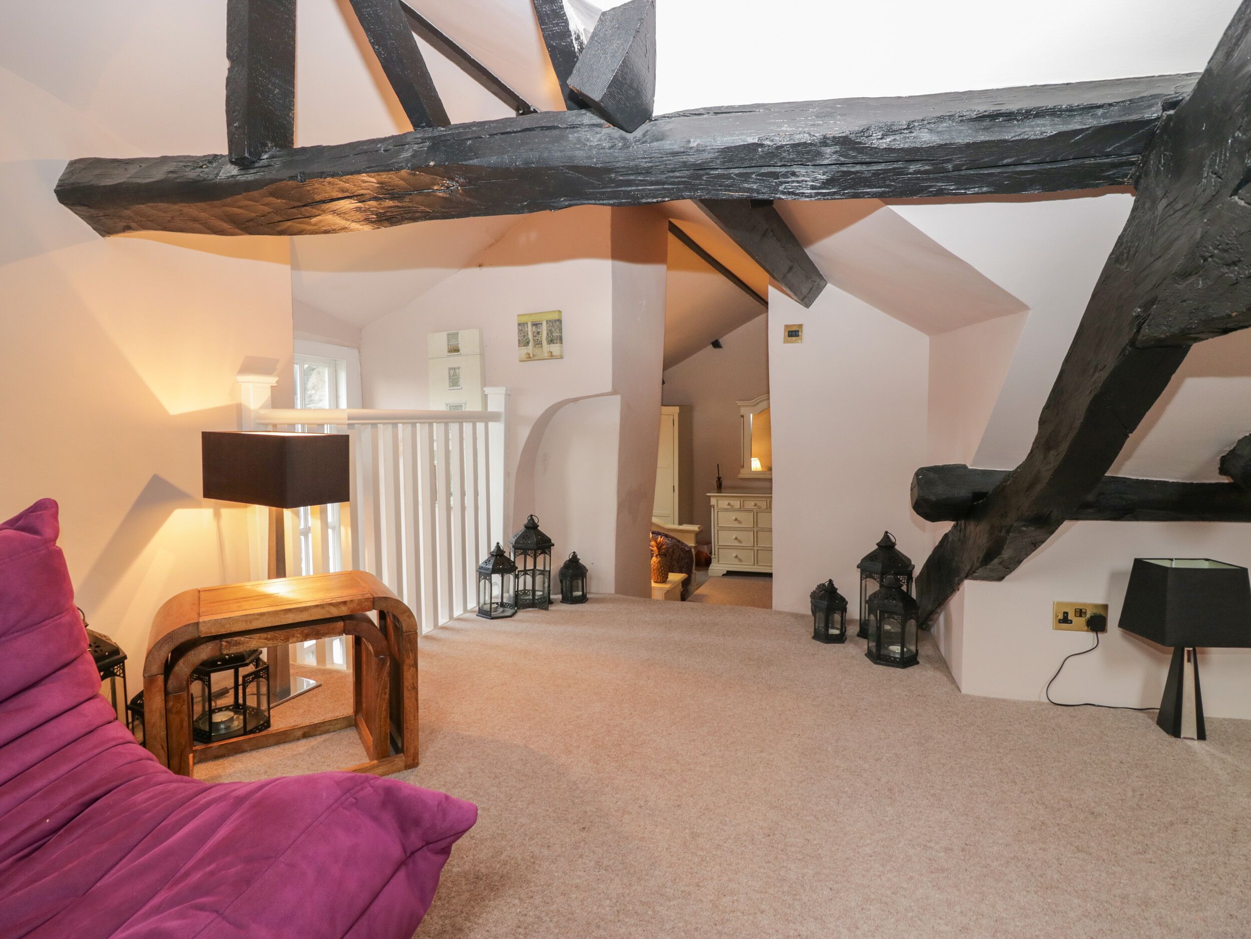 Old Book Shop, Pet Friendly, Character Holiday Cottage In Cartmel - Cartmel