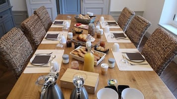 Pequeno-almoço continental diário incluído