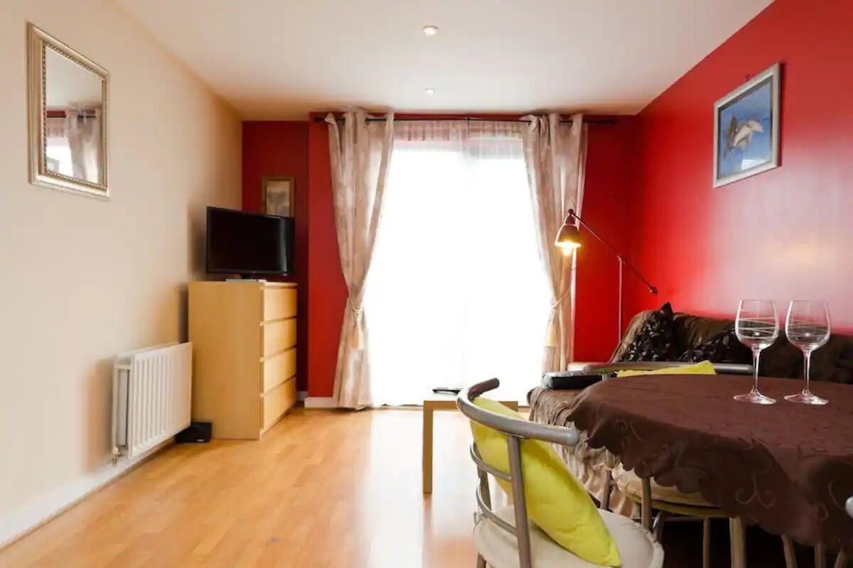 Quiet City Modern Flat Close To Lime St Station / Royal Hospital /Empire Theatre - Birkenhead